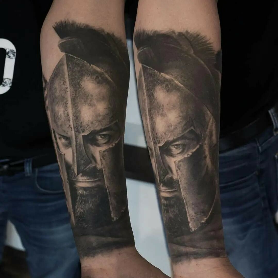 Leonidas Helmet Tattoo